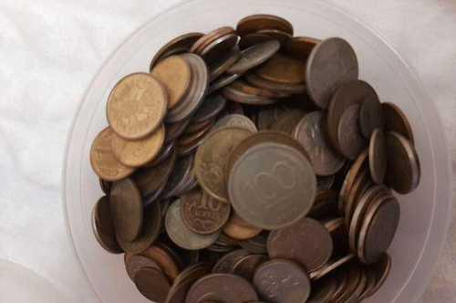 Советские деньги, монеты и значки