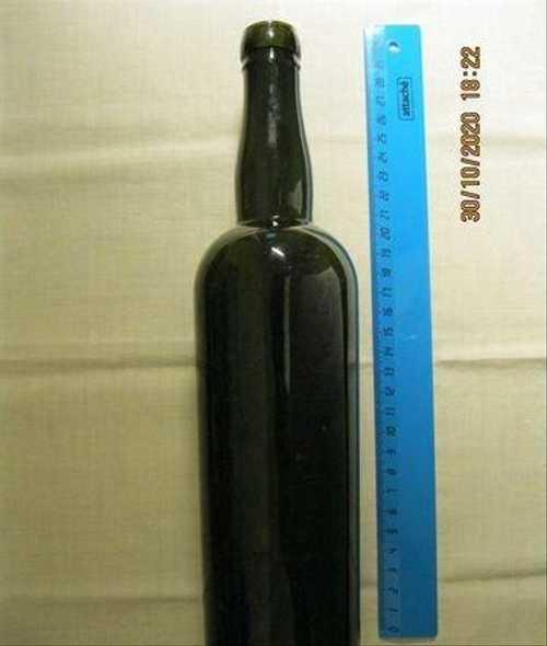 Бутылка старинная из под вина до 1917 года