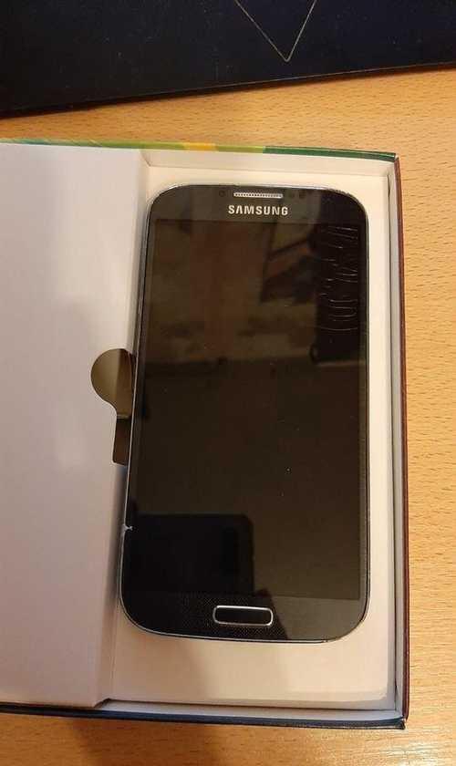 Продам телефон Samsung Galaxy S4 на запчасти