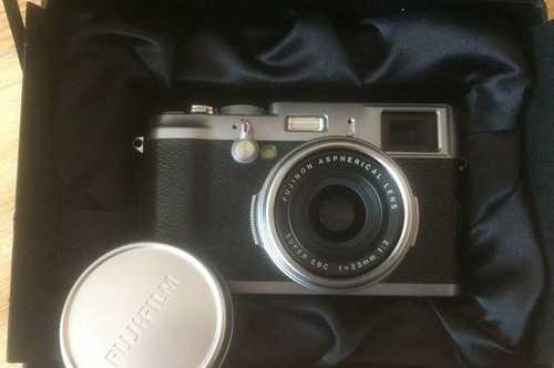 Фотоаппарат Fujifilm finepix x100 абсолютно новый