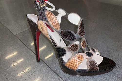 Босоножки Cesare Paciotti