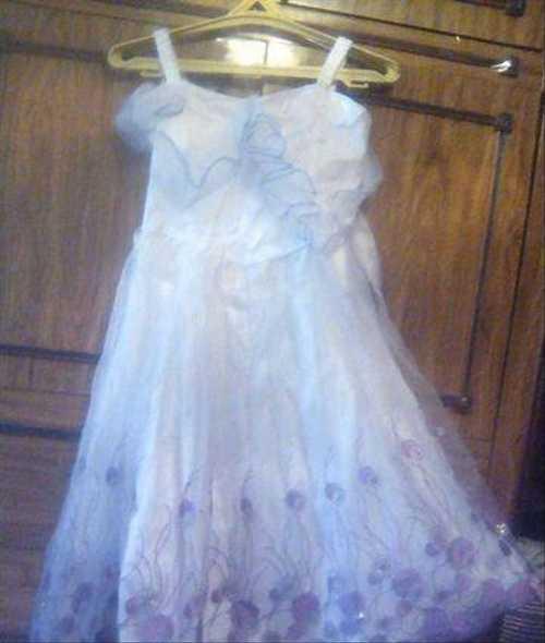 Платье детское праздничное