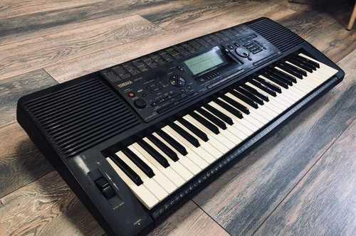 Yamaha PSR-520