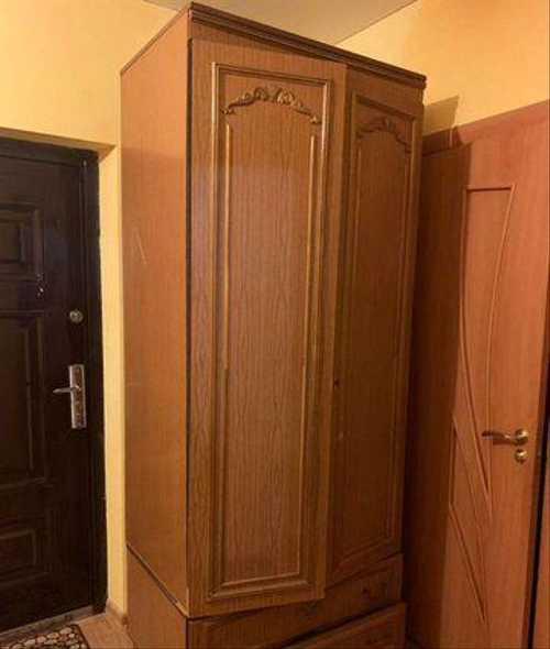 Шкаф плательный бу