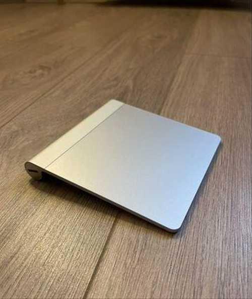 Трекпад Apple Magic Trackpad Silver Bluetooth (A13