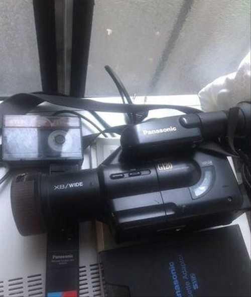 Видеокамера Panasonic G120