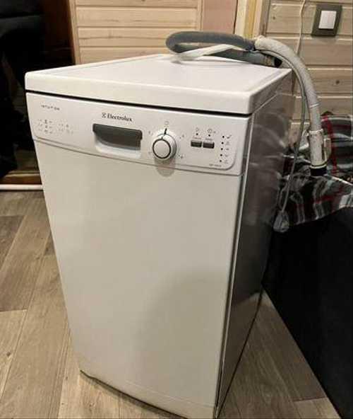 Посудомоечная машина Electrolux ESF 43020