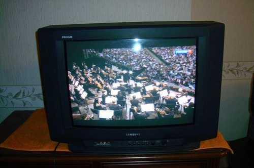 Телевизор Samsung б/у