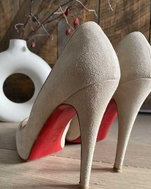 Туфли Christian Louboutin