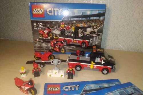 Lego City 60150 пиццерия и 60084 перевозчик мотоци
