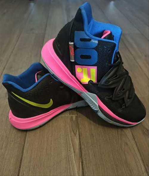 Кроссовки Nike Kyrie 5