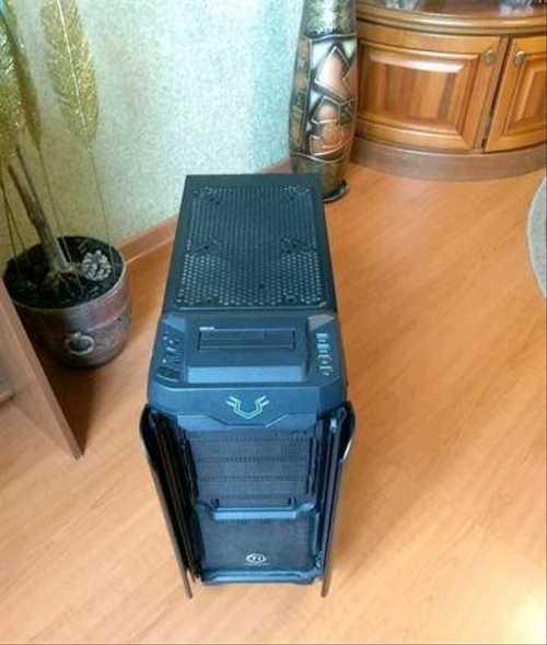 Мощный игровой компьютер, Монитор Dell