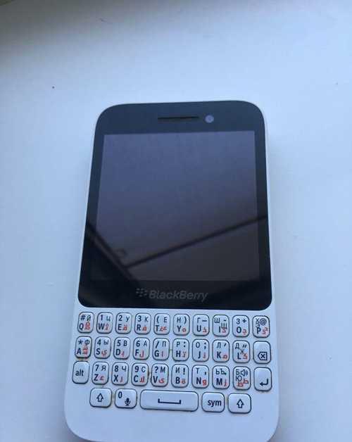 BlackBerry Q5