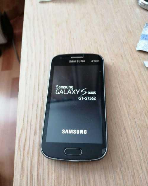 Смартфон Samsung GT-S7562 (2 sim)