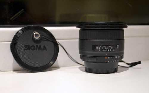 Sigma AF - 18 mm f3.5 Nikon