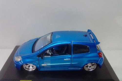 Bburago Renault Clio sport 1/32