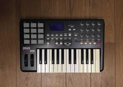 Akai Pro MPK 25