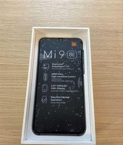 Телефон Xiaomi MI9SE 6/128