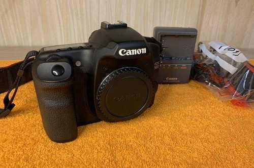 Canon 50d отличный (16к кадров)