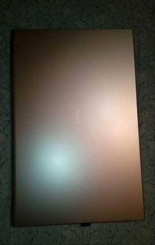 Ноутбук Asus R565M