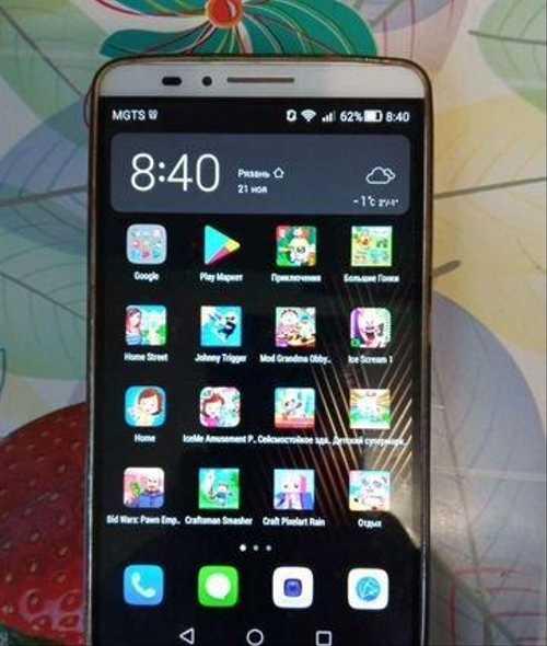 Мобильный телефон Huawei