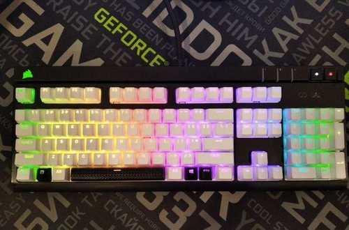 Механическая Клавиатура Corsair strafe RGB