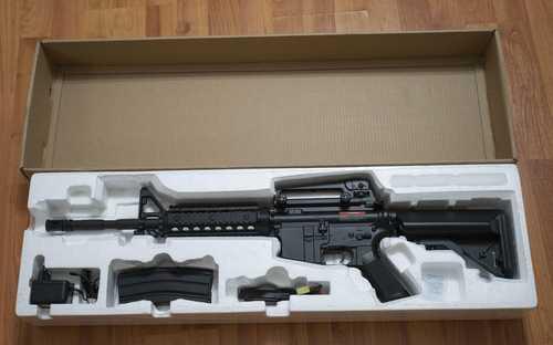 Страйкбольный автомат Cyma M4 RIS ABS (CM507)