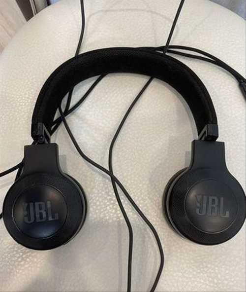 Наушники jbl e45bt