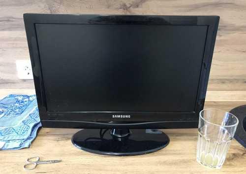 Телевизор 19 дюймов SAMSUNG le19c350d1w