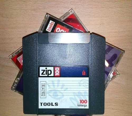 ZIP диски 100 MB