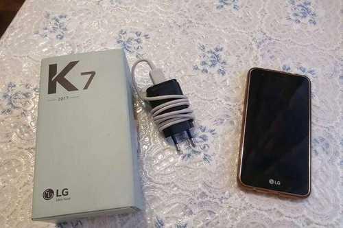 Телефон LG K7 X230