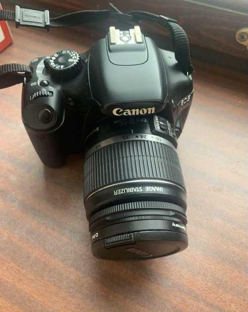 Зеркальный фотоаппарат Cannon eos 550D
