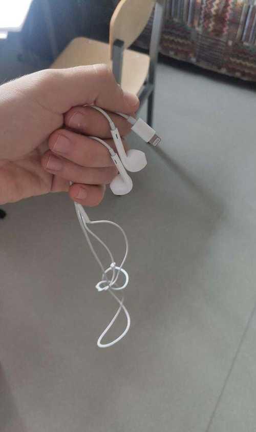 Наушники apple Earpods lighting