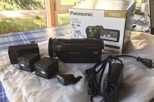 Видеокамера Panasonic HC-X920