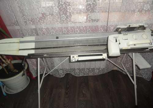 Вязальная машина