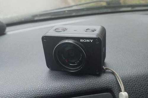 Sony DSC-RX0