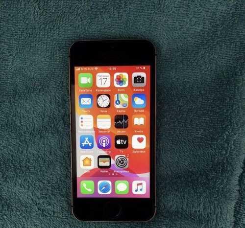 iPhone 5se space gray 16gb