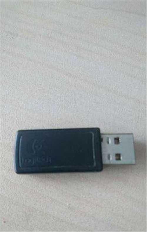 USB приёмник Logitech для комплекта клавиатура + м
