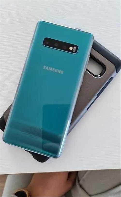 SAMSUNG Galaxy S10+ green