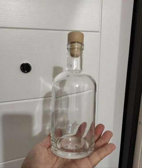 Бутылки стеклянные пустые