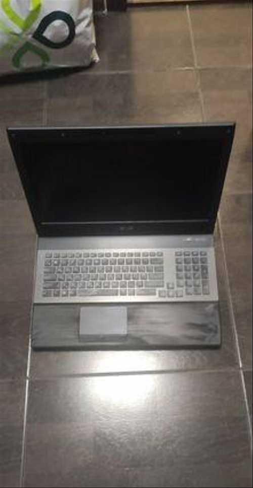 Ноутбук Asus G74SX