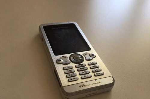 Sony Ericsson W-302i