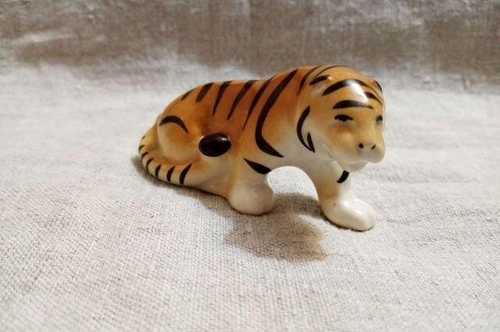 Статуэтка фигурка фарфоровая лфз тигр