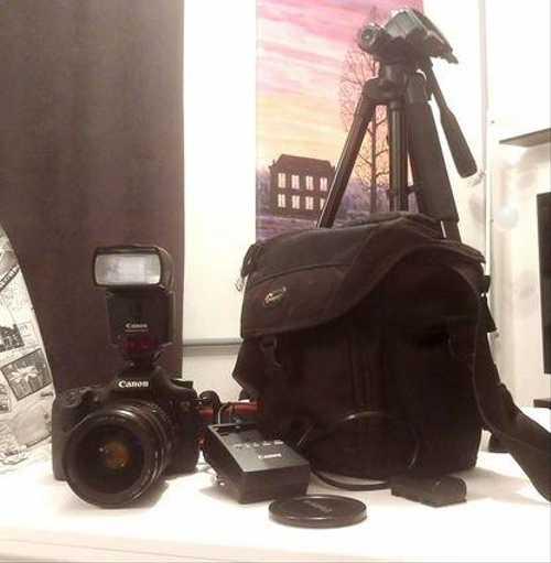 Canon EOS 7D + объектив, вспышка, тренога и пр