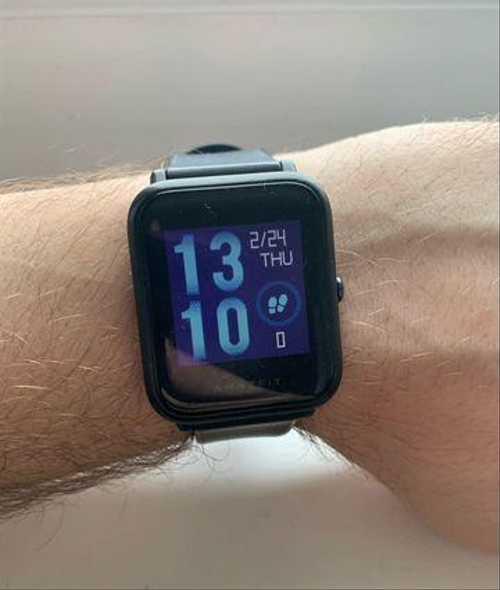 Умные часы AmazFit Bip