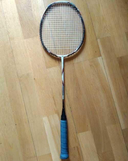 Ракетка для бадминтона yonex voltric 80 и чехол