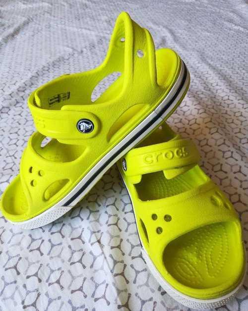 Сандалии crocs