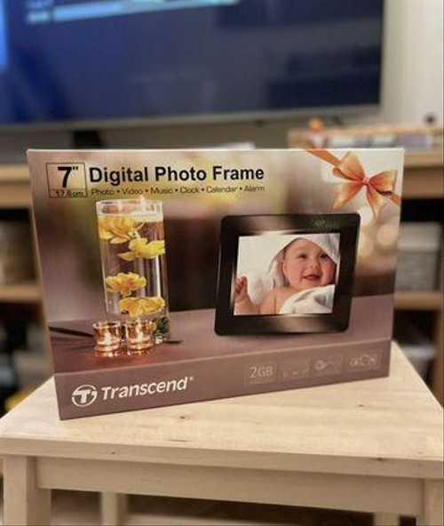 Фоторамка цифровая Transcend 2 gb