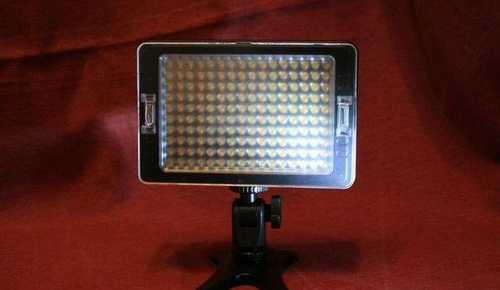 Накамерный свет Professional Video Light LED-198A