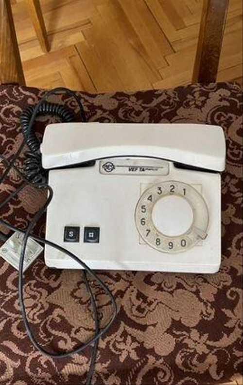 Телефон советский (винтаж, ретро)